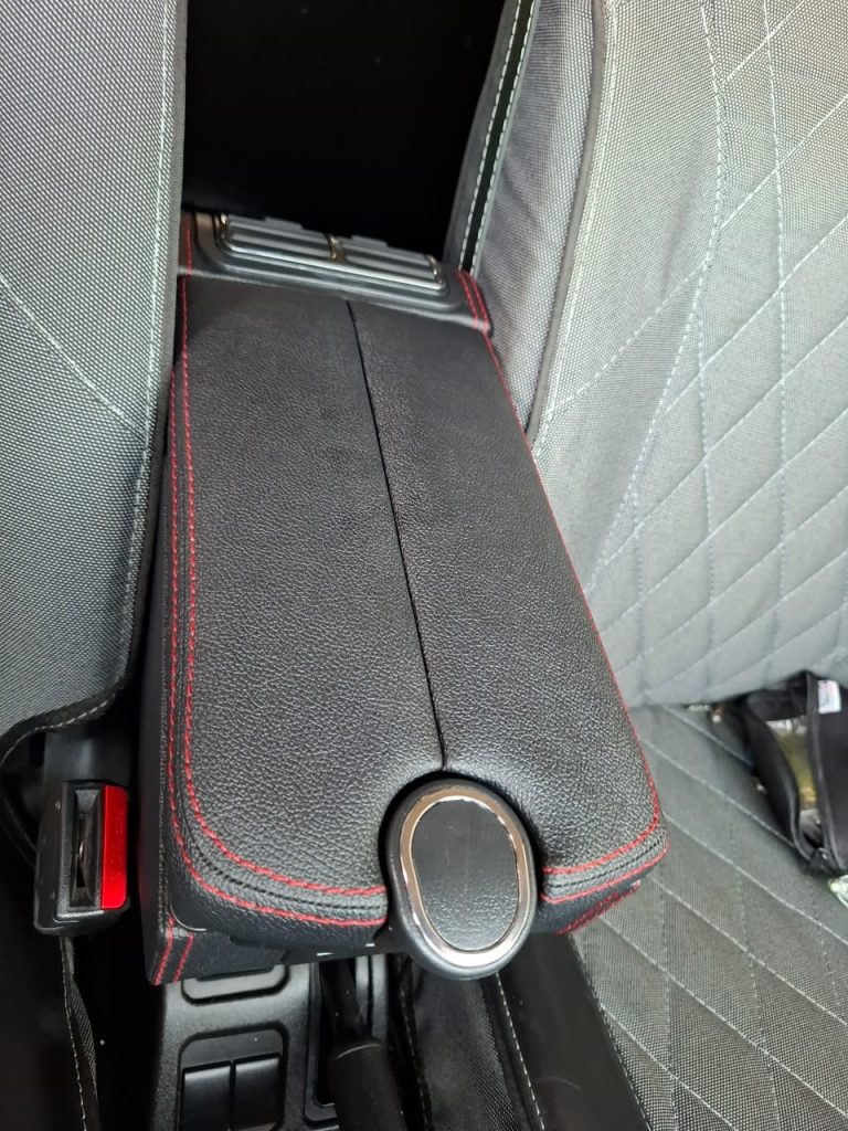 5 door Storage box Arm rest - JimnyworX SA